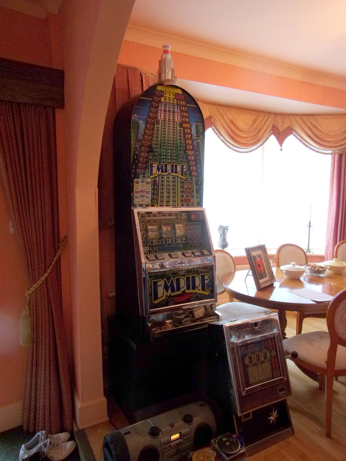 MPU Mecca - Selling Machines - MPU Mecca - Fruit-Emu